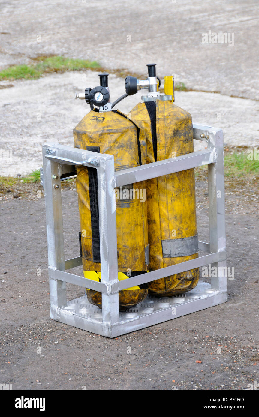 Air cylinders hi-res stock photography and images - Alamy