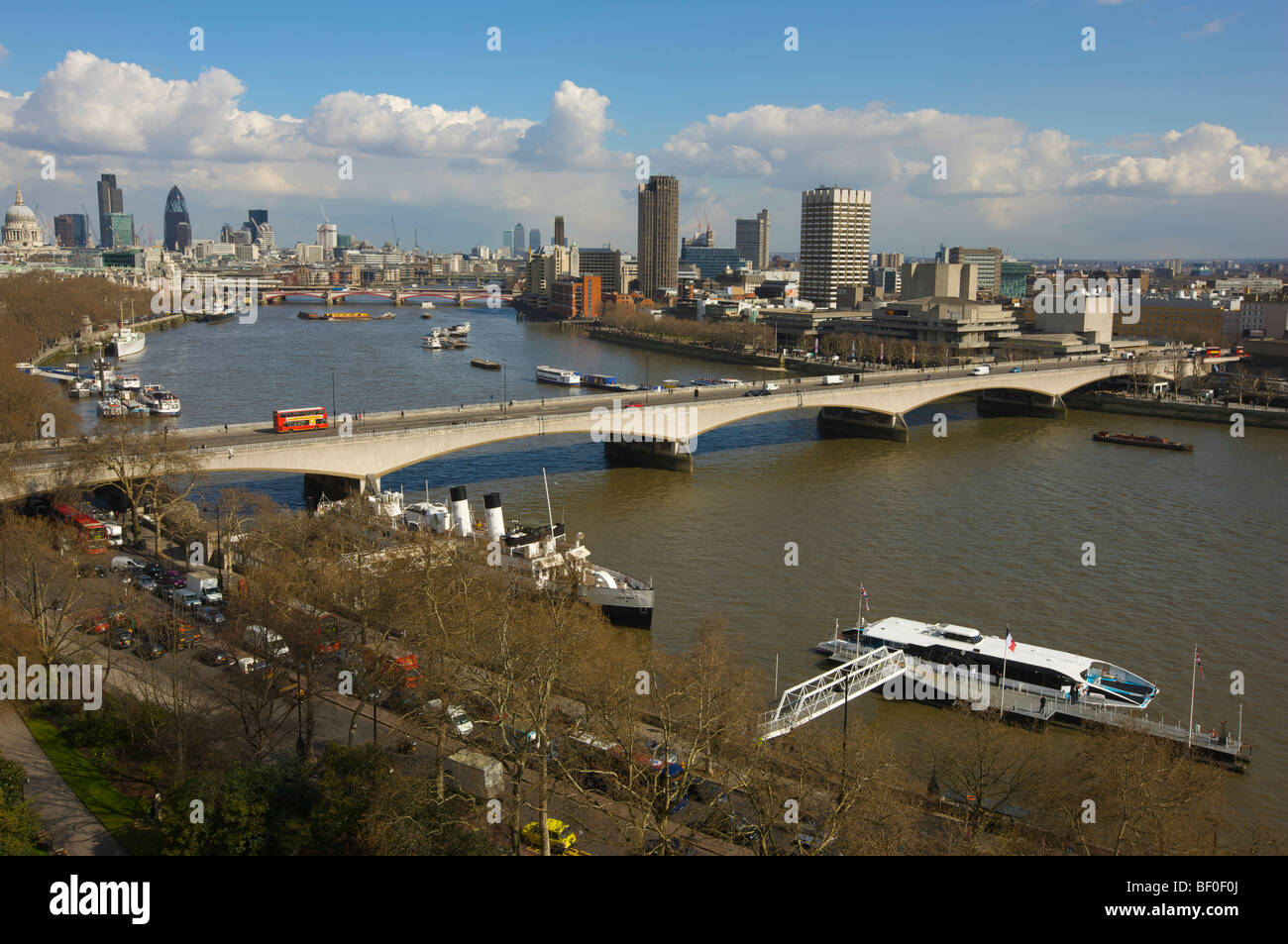 Waterloo bridge hi-res stock photography and images - Alamy