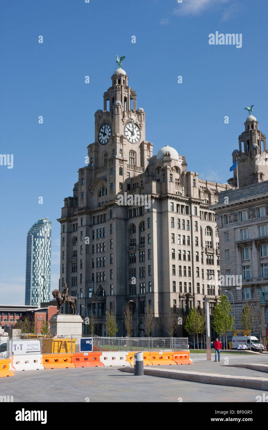 Royal Liver Building, Mersey, Liverpool, England Stock Photo - Alamy