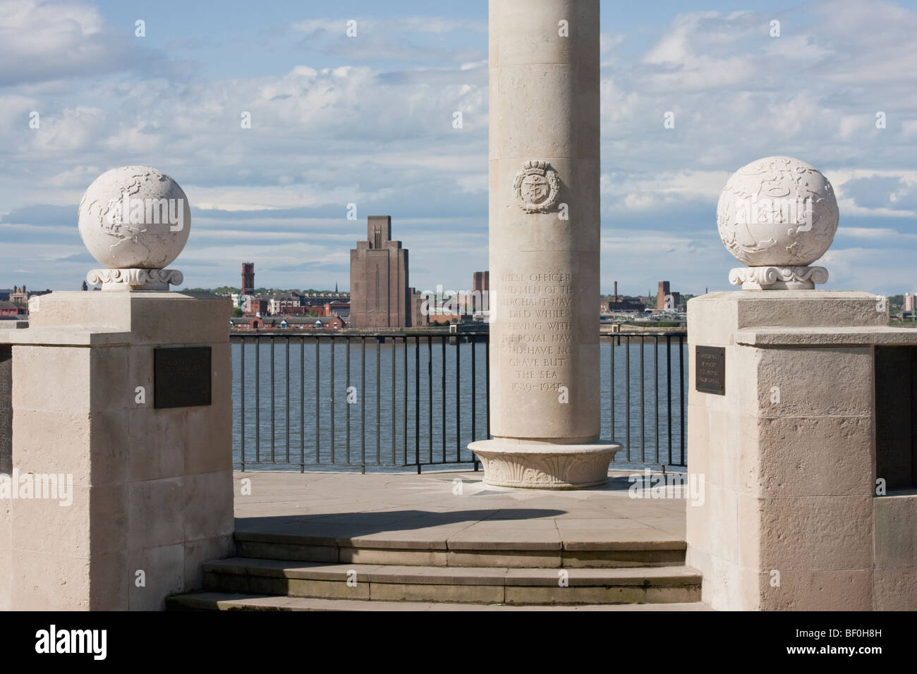 Royal Navy War Memorial, Liverpool, England Stock Photo - Alamy