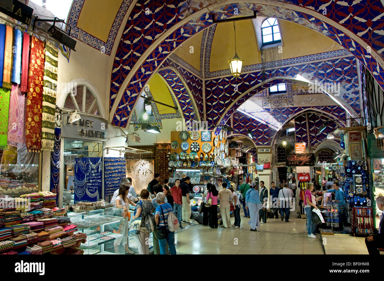 Grand Bazaar Kapali Carsi Kapalıcarsı Istanbul Turkey Stock Photo - Alamy
