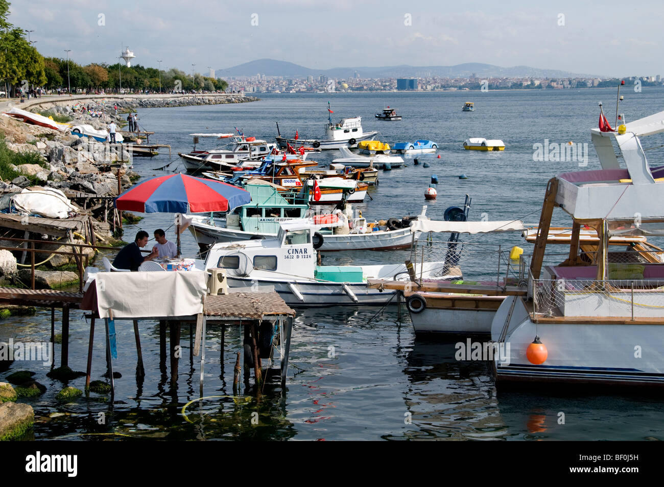 Istanbul Turkey Kumkapi Balik Pazar fish market Stock Photo - Alamy