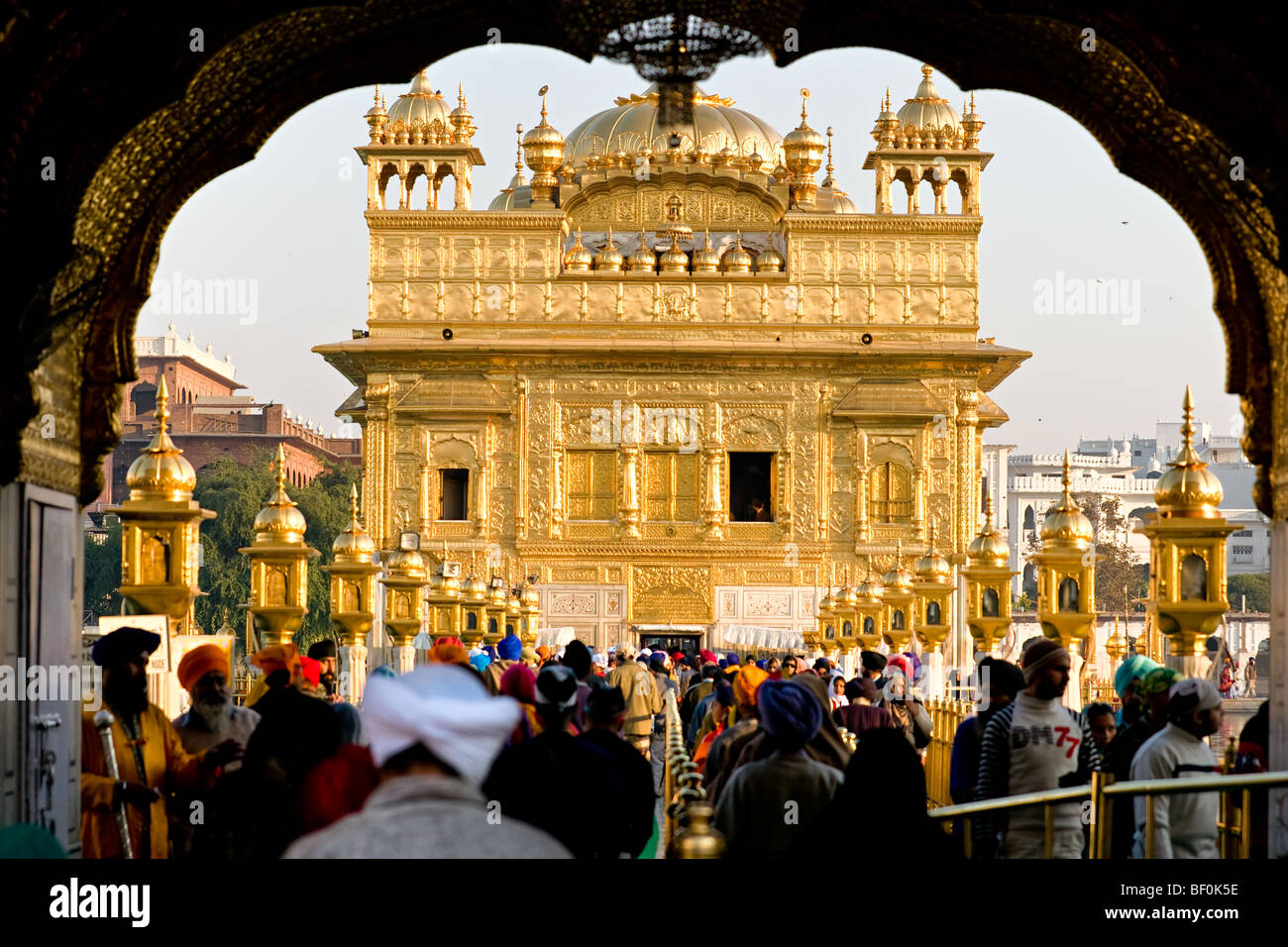 People visiting and praying at Golden Temple, Amritsar, Punjab Stock ...