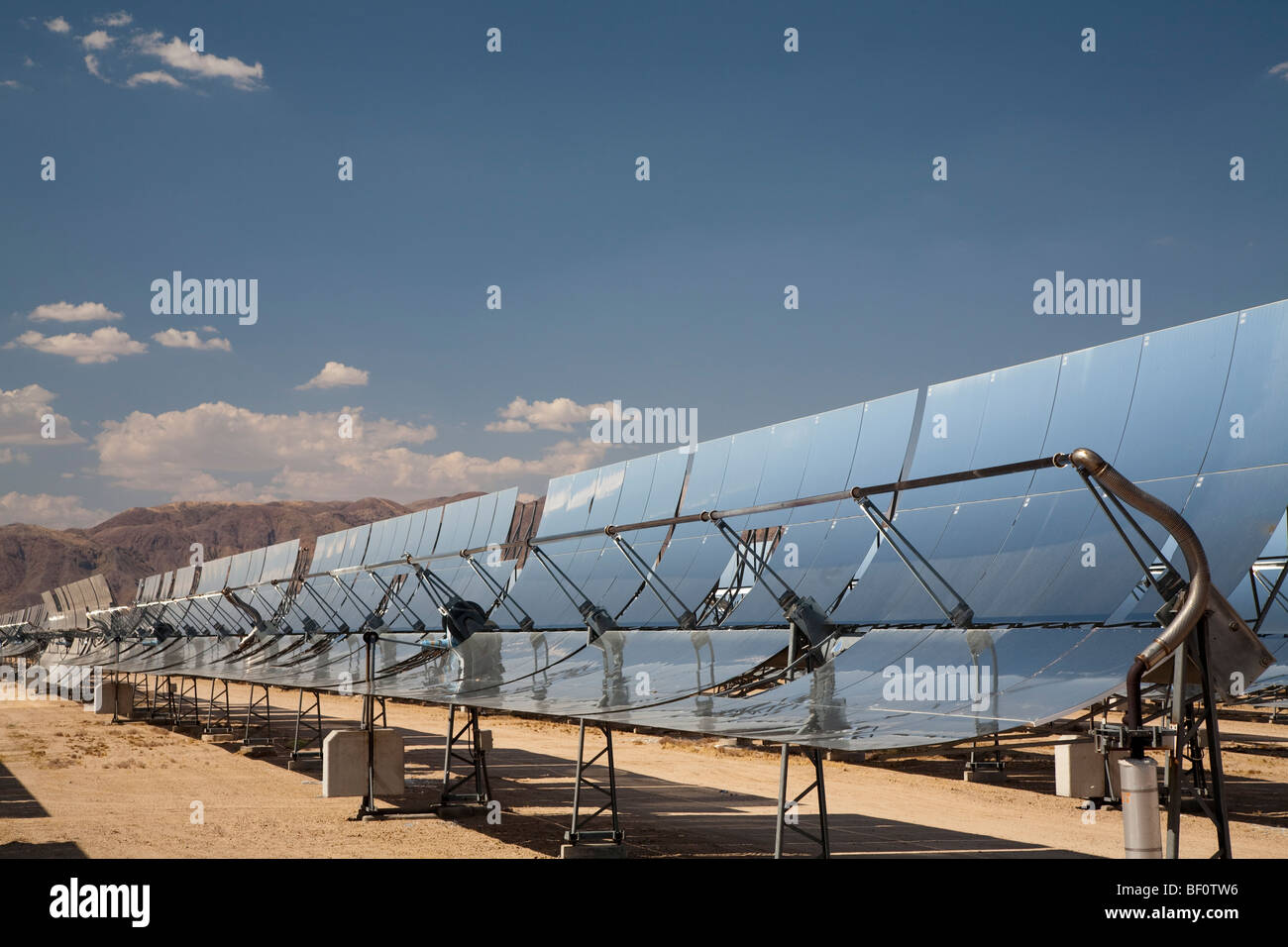 Solar Thermal Electric Generating System Stock Photo - Alamy