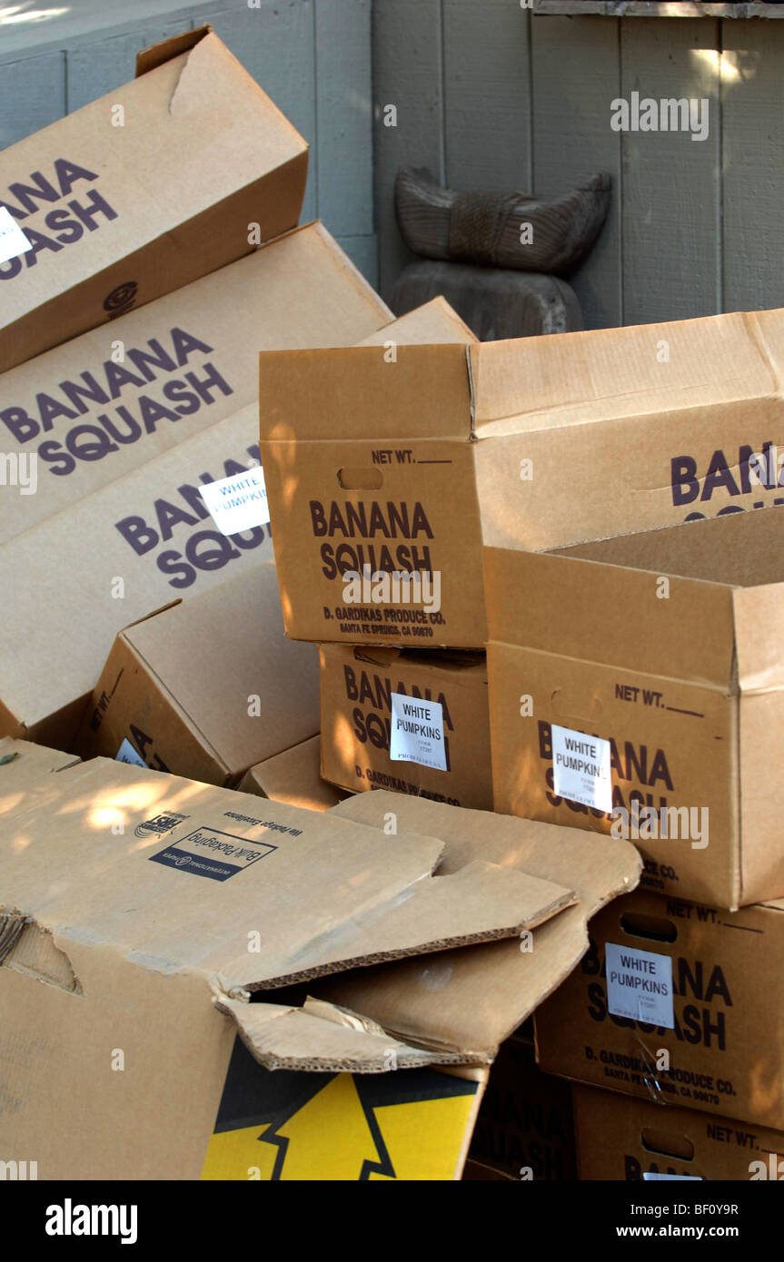 A pile of boxes that are labeled Banana squash Stock Photo - Alamy