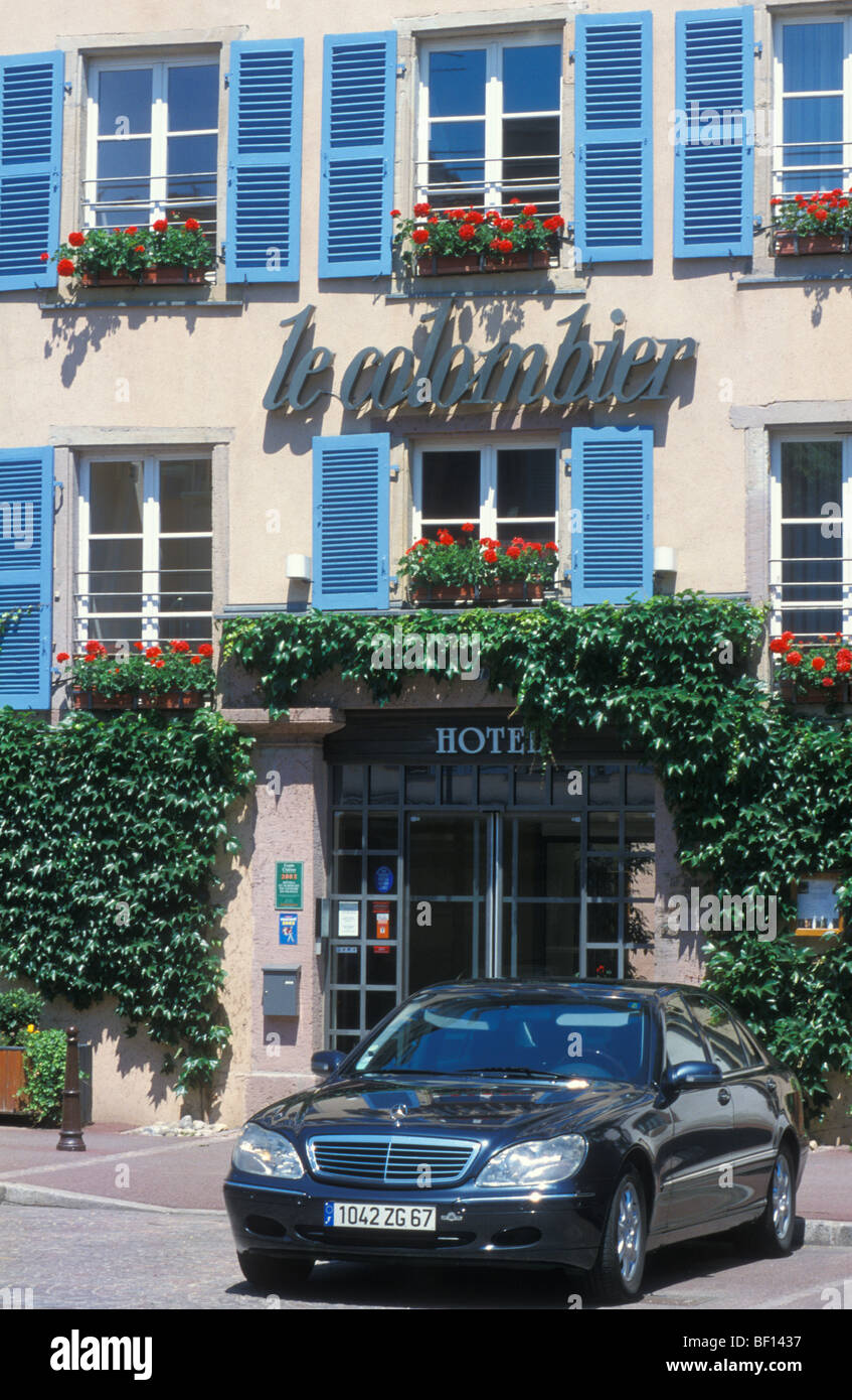 Mercedes hotel hi-res stock photography and images - Alamy