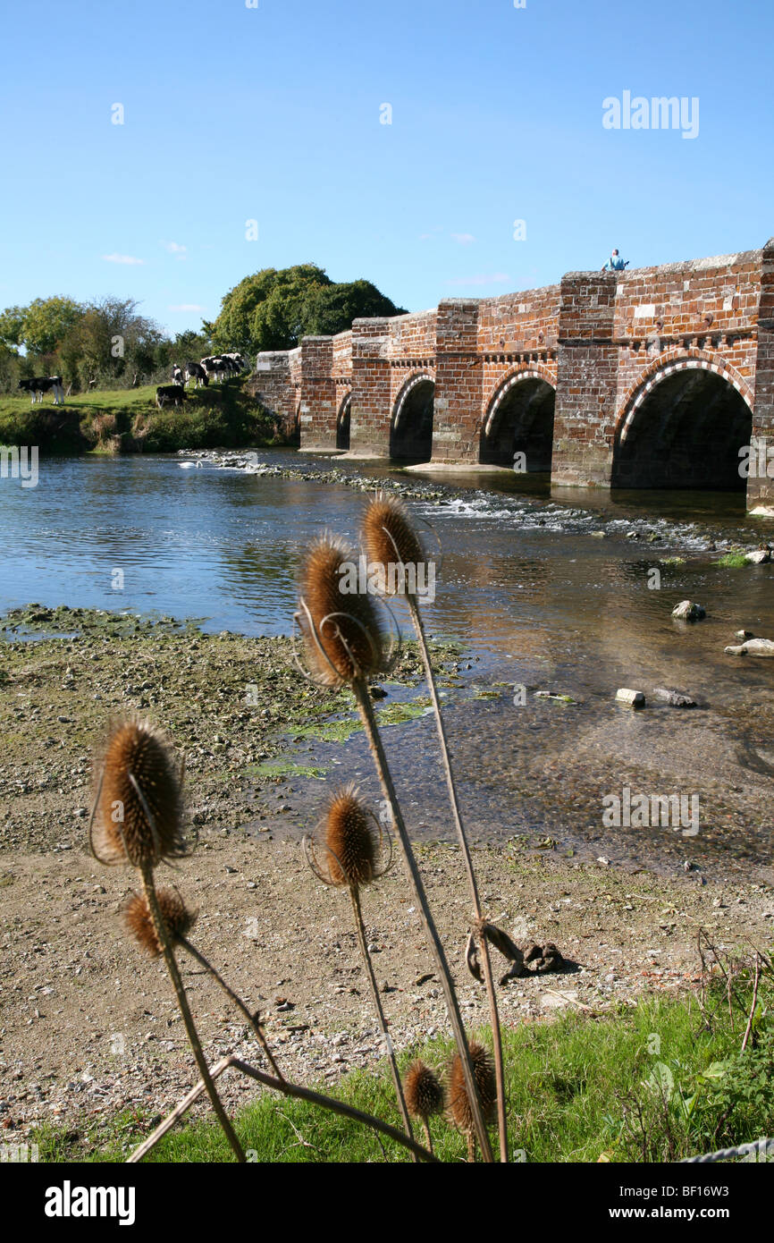 White mill river stour dorset hi-res stock photography and images - Alamy