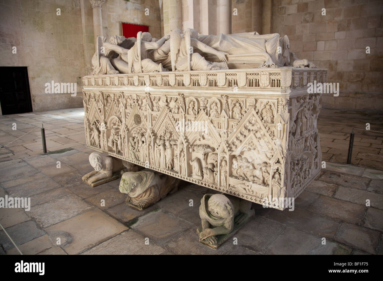 Portugal, Alcobaca - Monastery of Santa Maria de Alcobaca, Tomb of King ...