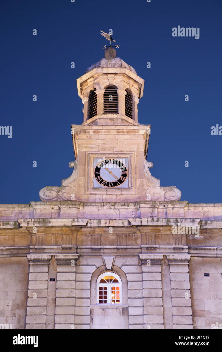 York castle museum clock hi-res stock photography and images - Alamy