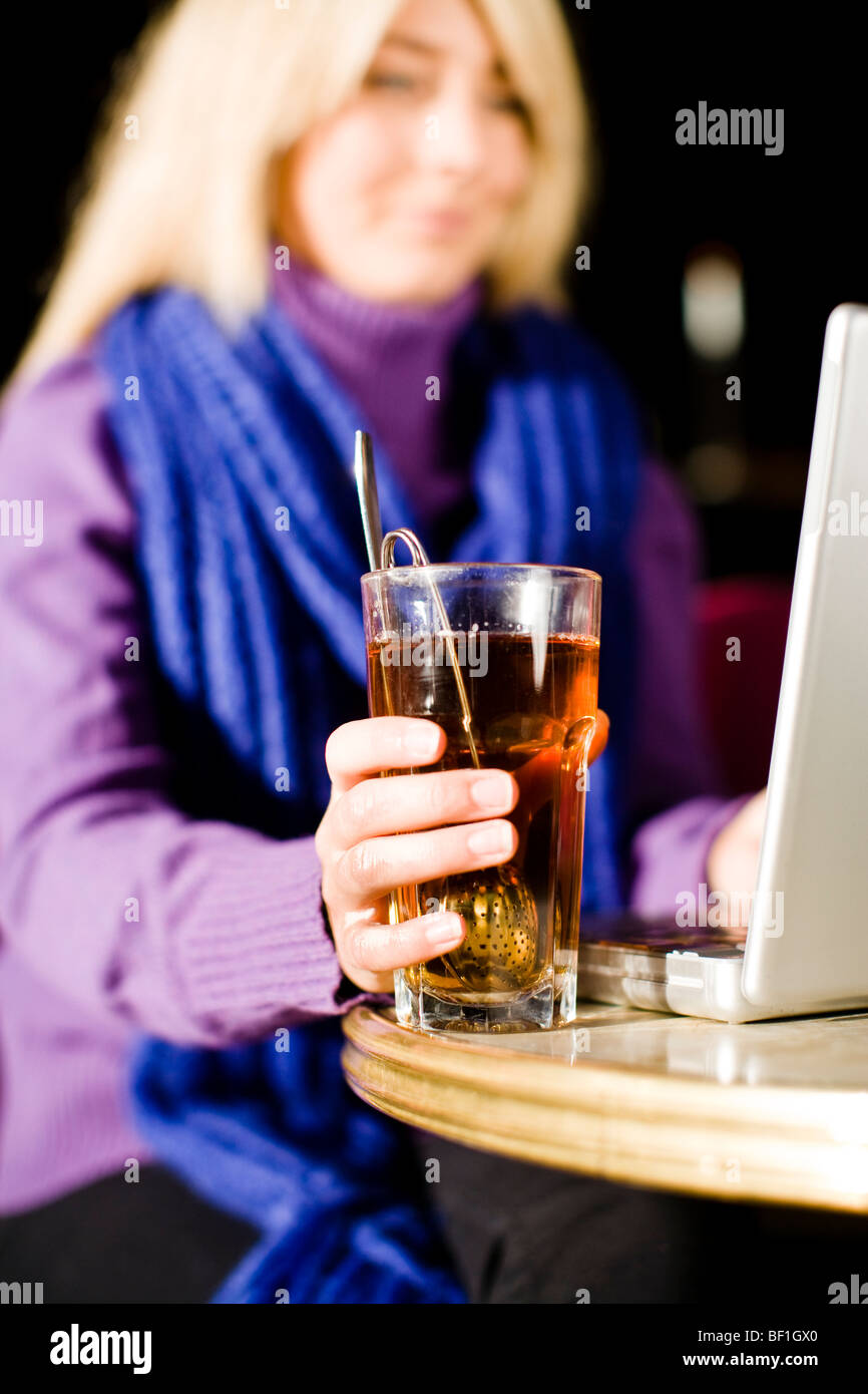 Drunk student laptop hi-res stock photography and images - Alamy