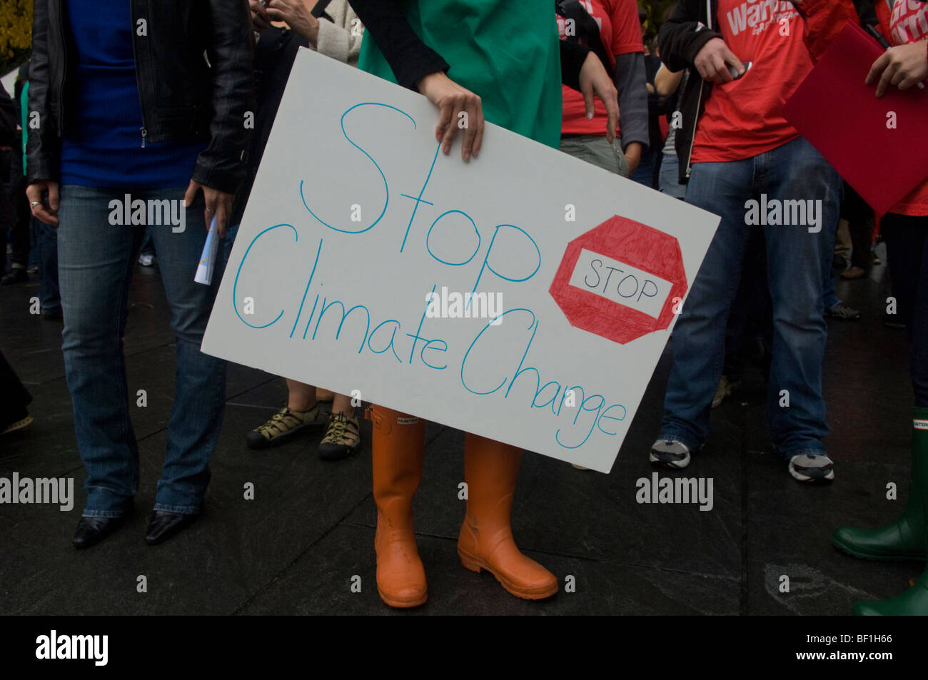 Hundreds of environmental activists prepare to march across the ...