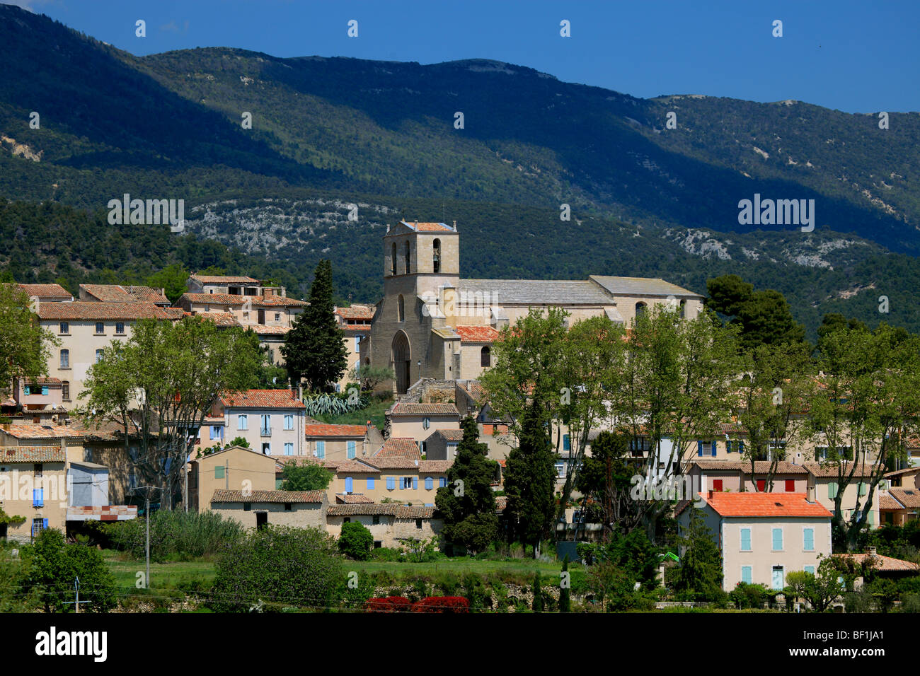 Cucuron hi-res stock photography and images - Alamy