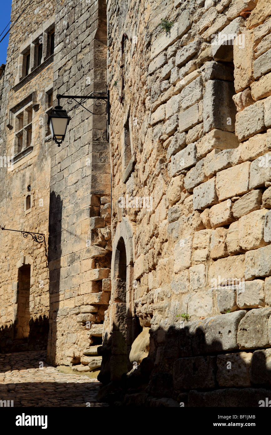 Medieval building hi-res stock photography and images - Alamy