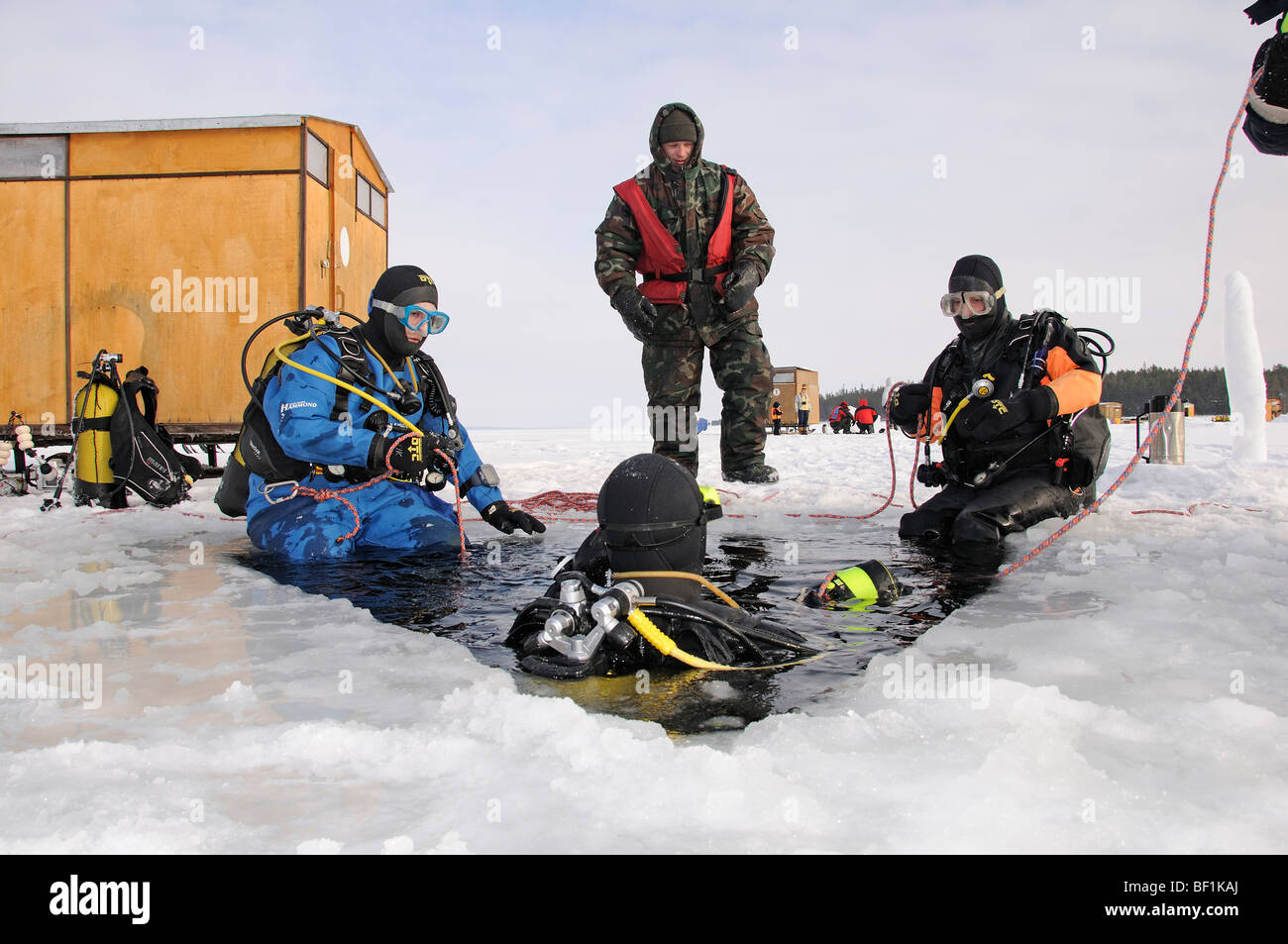 ice camp, icecamp for icediving, White Sea, Russia Stock Photo - Alamy