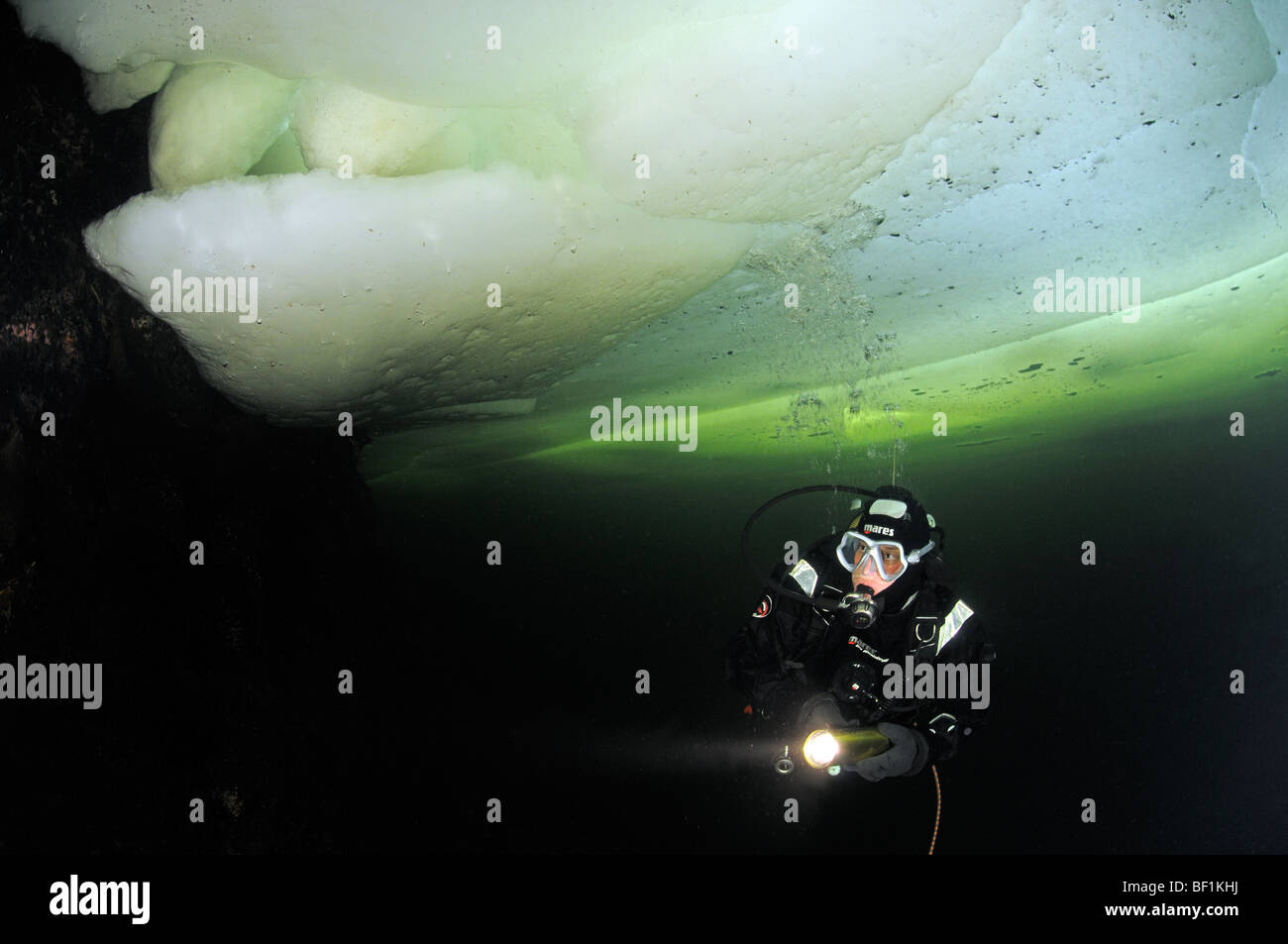 Ice diving winter sport hi-res stock photography and images - Alamy