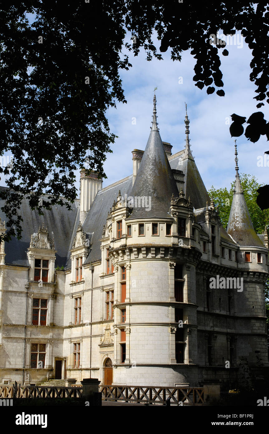 Azay- le- Rideau chateau. Castle of Azay-le-Rideau,built in Renaissance ...