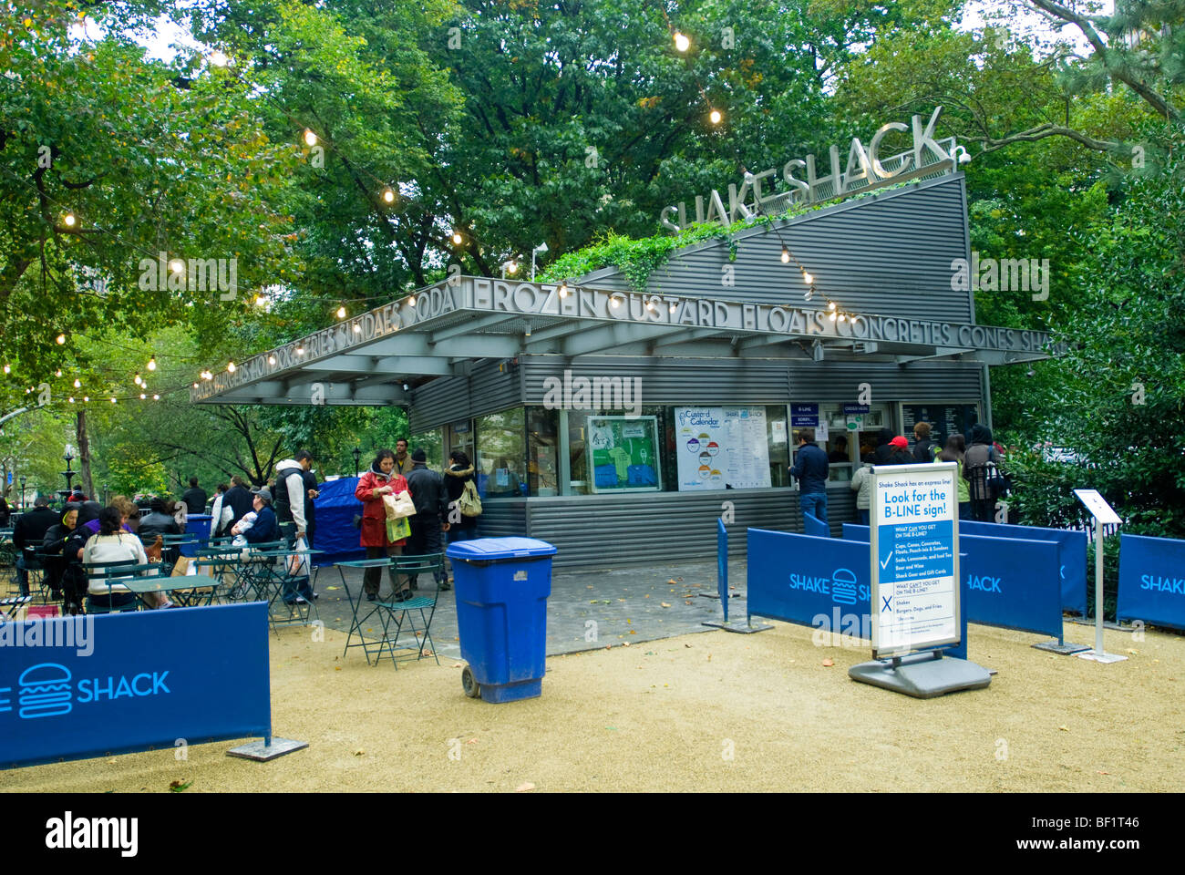 A rarely empty Shake Shack in the rain in Madison Square Park in New ...