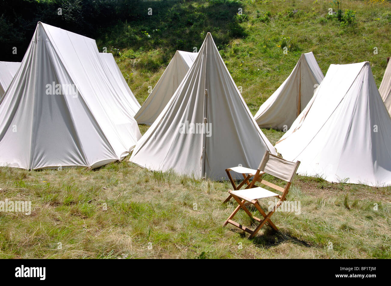 Military tent camp - costumed American Revolutionary War (1770's) era ...