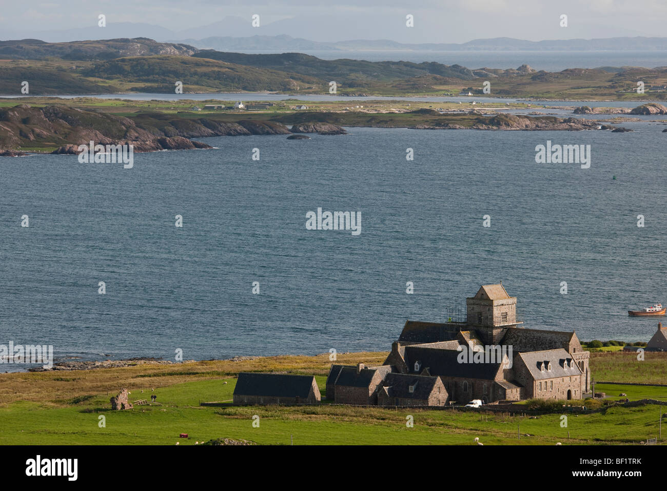 Exterior view of Iona Abbey on the Isle of Iona, Scotland Stock Photo ...