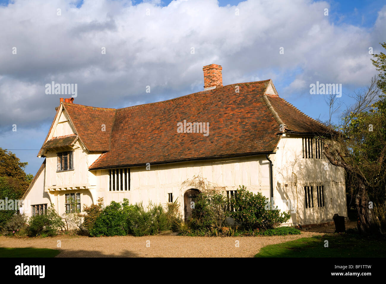 Old hall farm suffolk hi-res stock photography and images - Alamy
