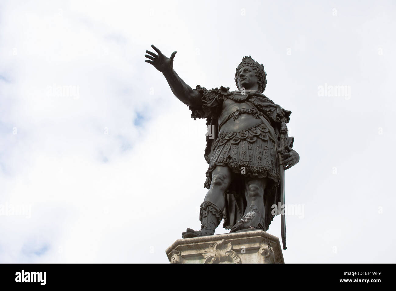 Kontinente brunnen hi-res stock photography and images - Alamy