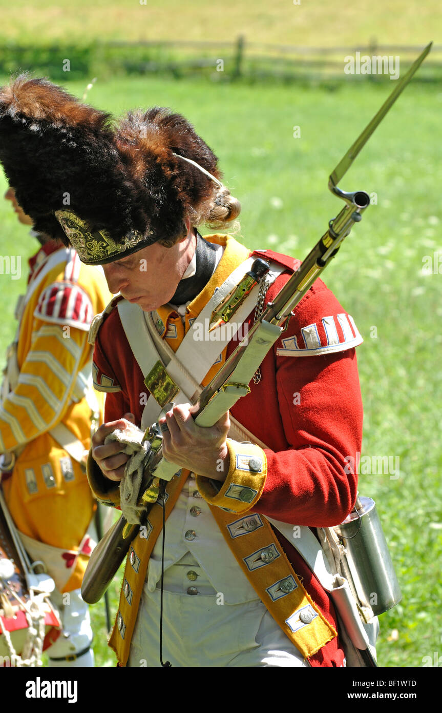Cleaning musket hi-res stock photography and images - Alamy