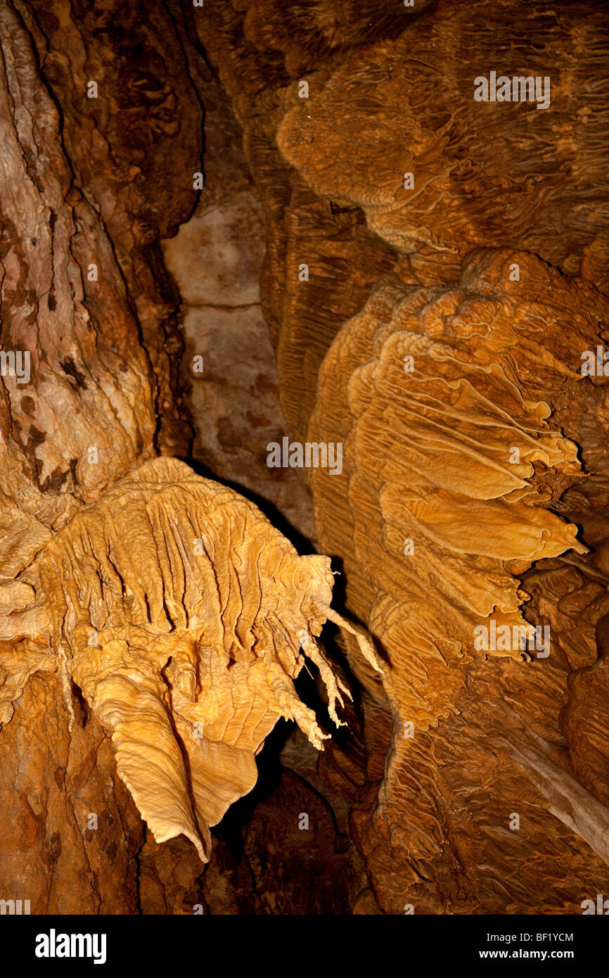 France, Dargilan Cave -(The pink cave). Grotte de Dargilan- Interior of ...