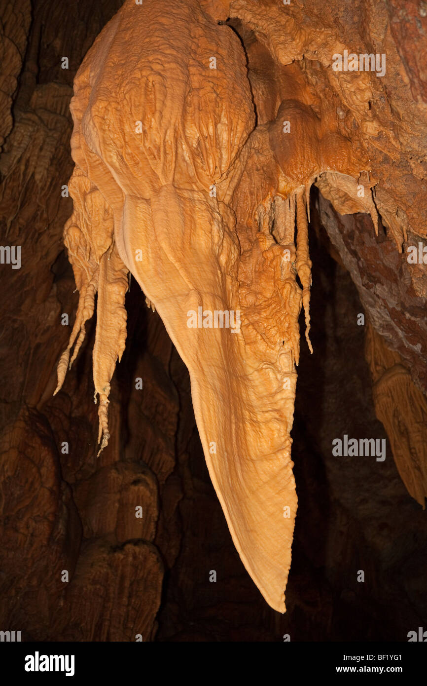 France, Dargilan Cave -(The pink cave). Grotte de Dargilan- Interior of ...