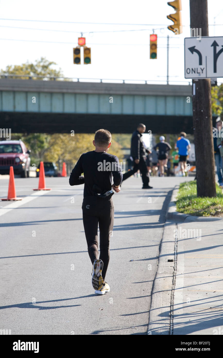 Runner in the Columbus Marathon (Ohio Stock Photo - Alamy