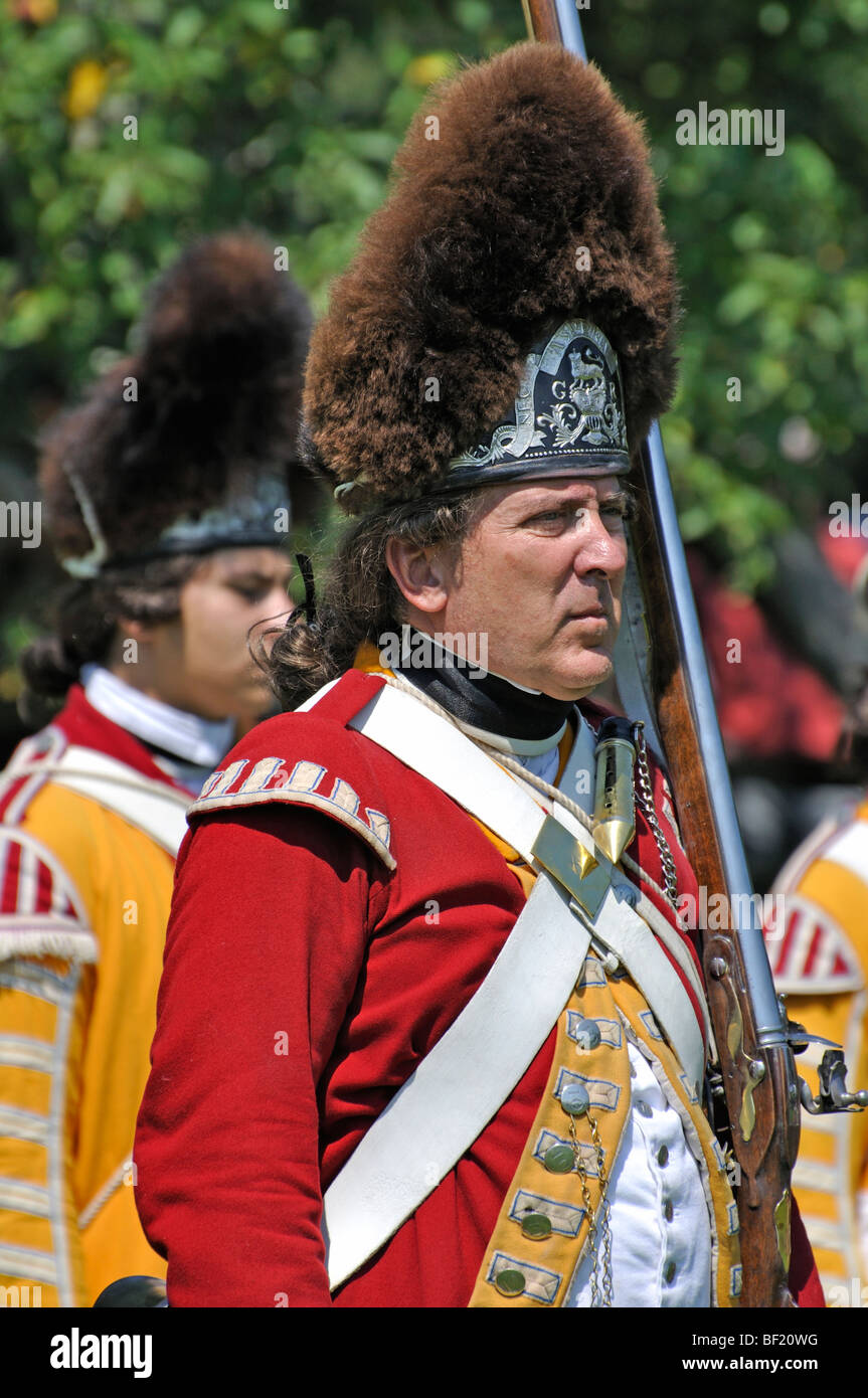 British Redcoat - costumed American Revolutionary War (1770's) era re ...