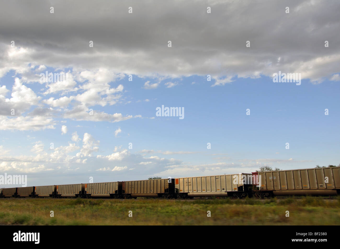 Long freight railway hi-res stock photography and images - Alamy