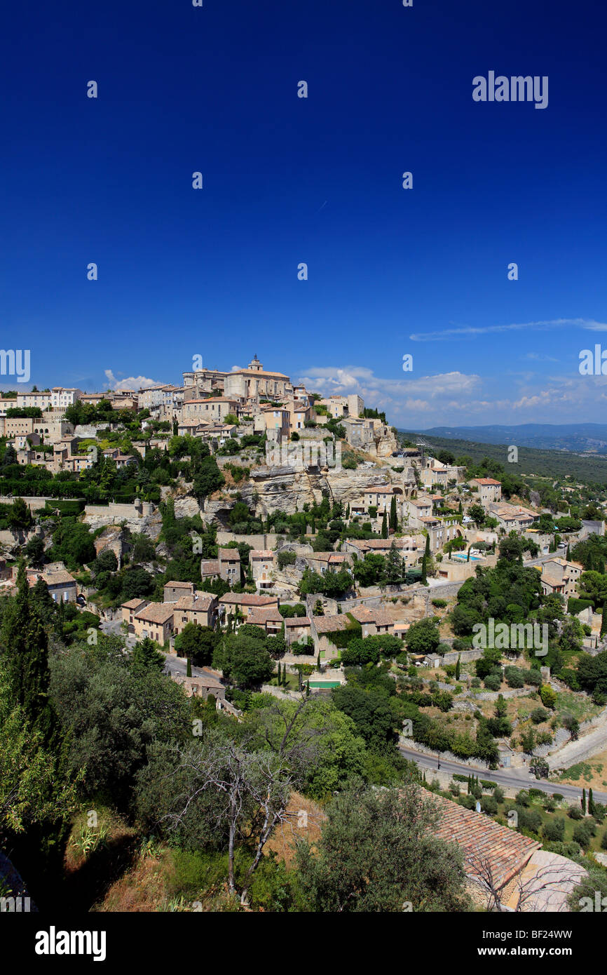 The picturesque perched village of Gordes in the Luberon Stock Photo ...