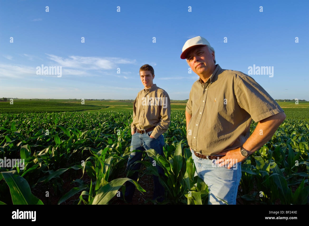Iowa farm son hi-res stock photography and images - Alamy