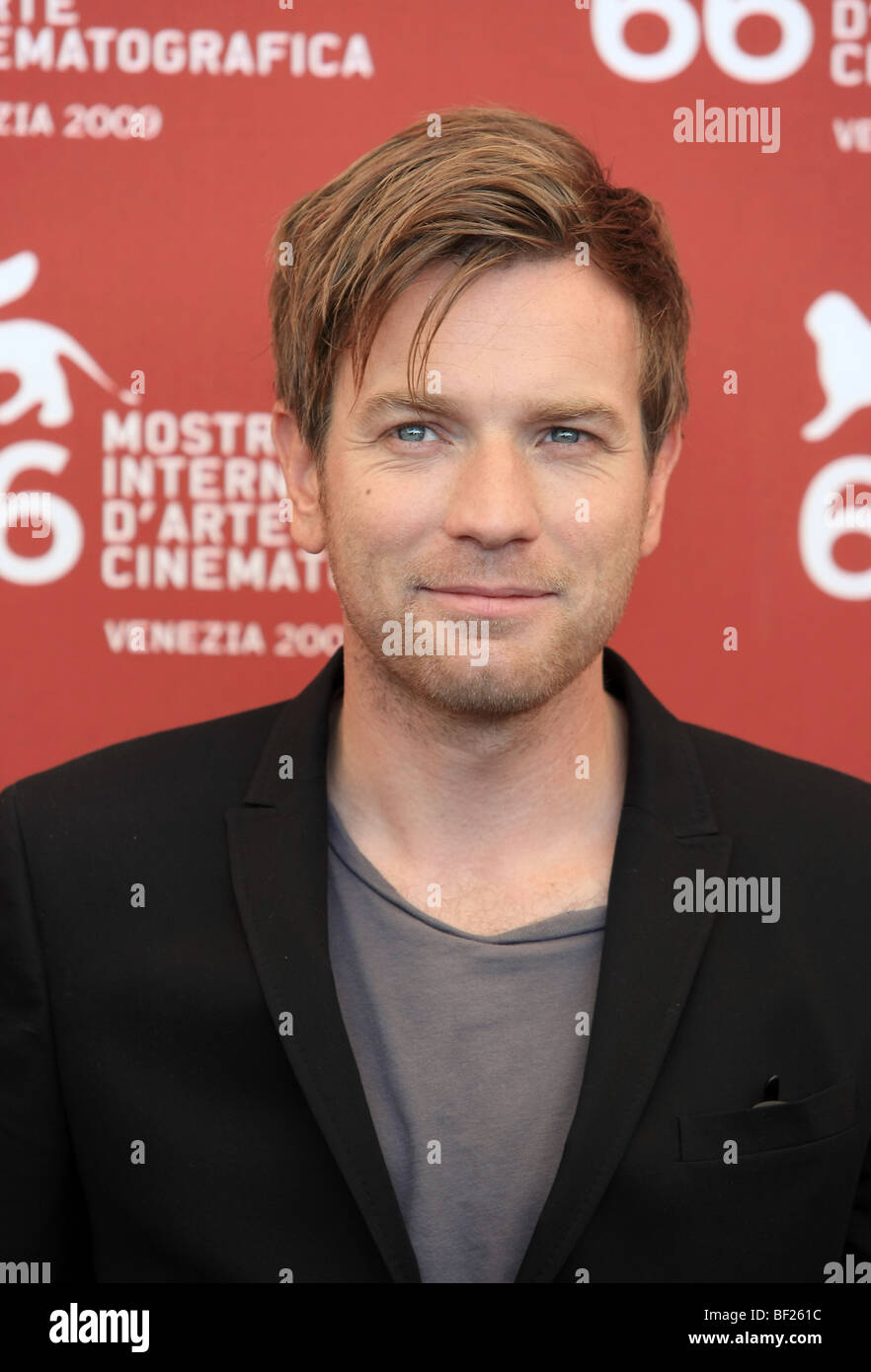 Ewan Mcgregor Smile