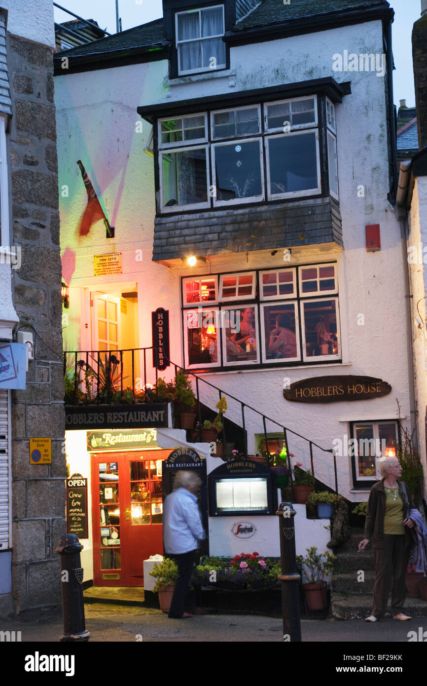 A pub in the evening, St. Ives, Cornwall, England, United Kingdom Stock ...