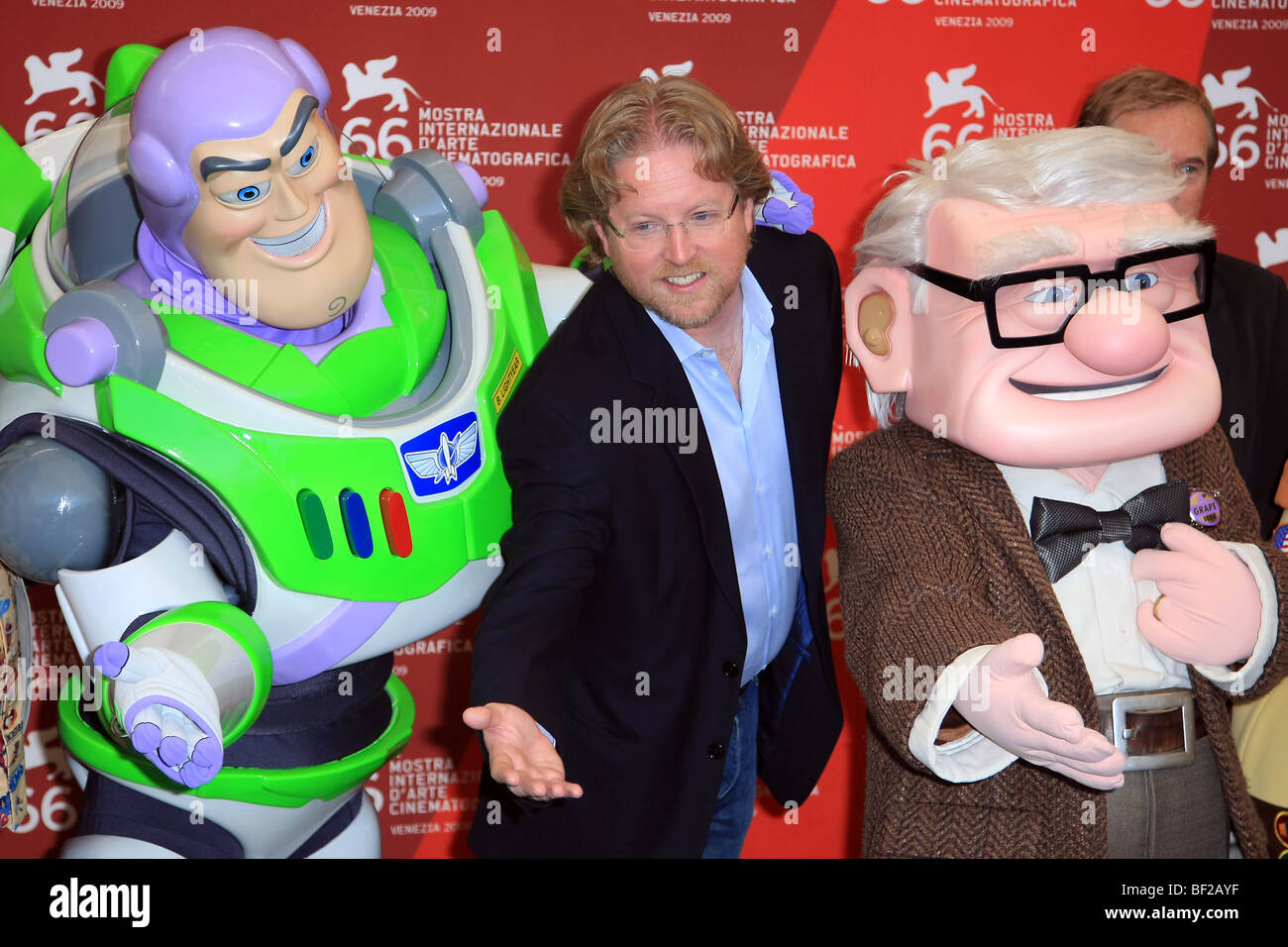 ANDREW STANTON GOLDEN LION FOR LIFETIME ACHIEVEMENT TO JOHN LASSETER ...
