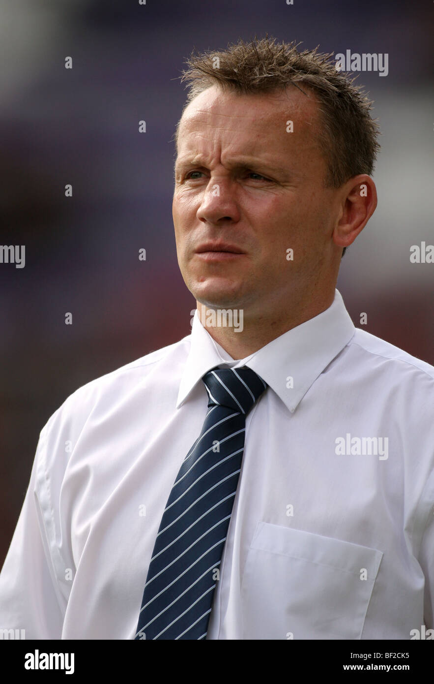 KINGSLEY JONES SALE SHARKS DIRECTOR OF RUGBY STADE MUNICIPAL TOULOUSE ...