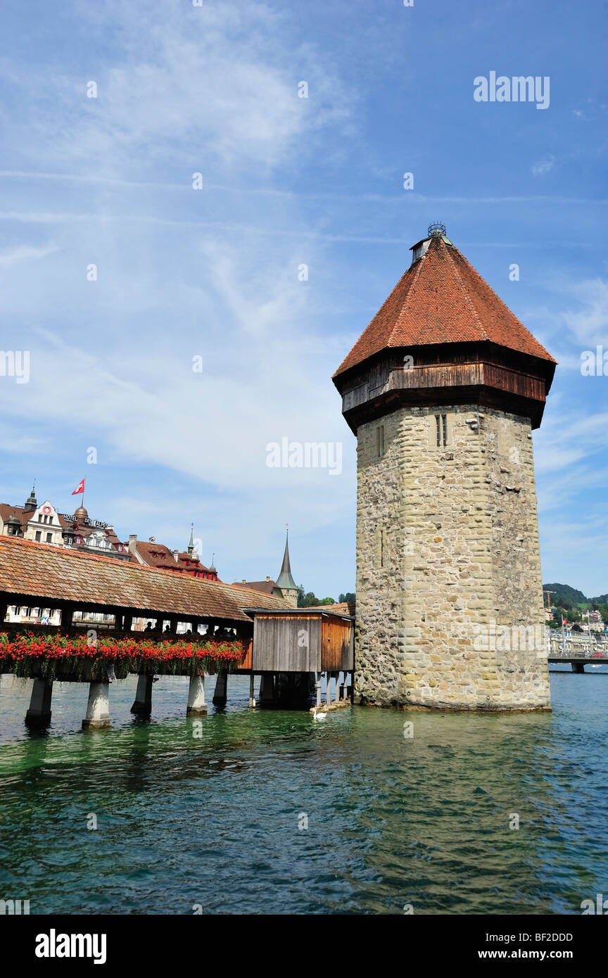 Kapellbrucke lucerne hi-res stock photography and images - Alamy