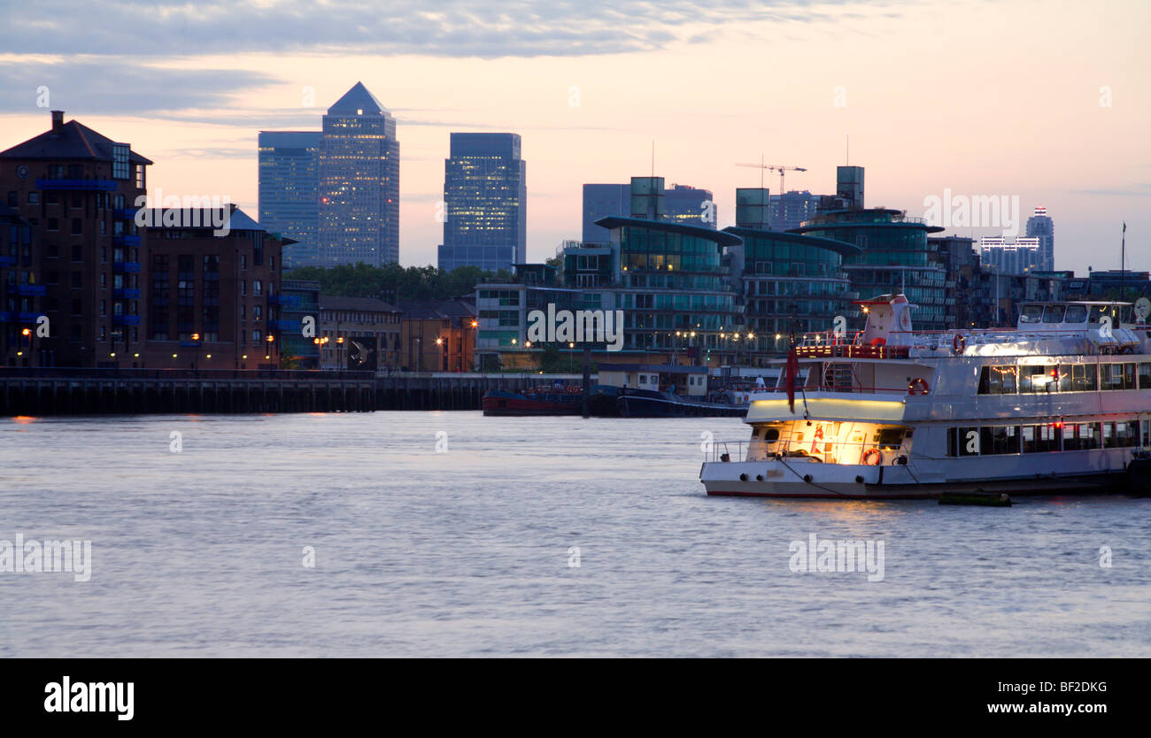 London - quay by daylight and skyscrapers in background Stock Photo - Alamy