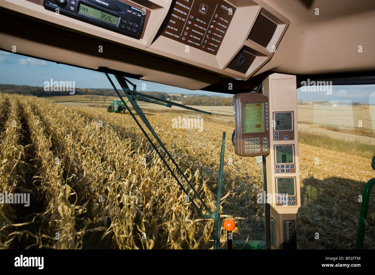 Grain yield monitor hi-res stock photography and images - Alamy
