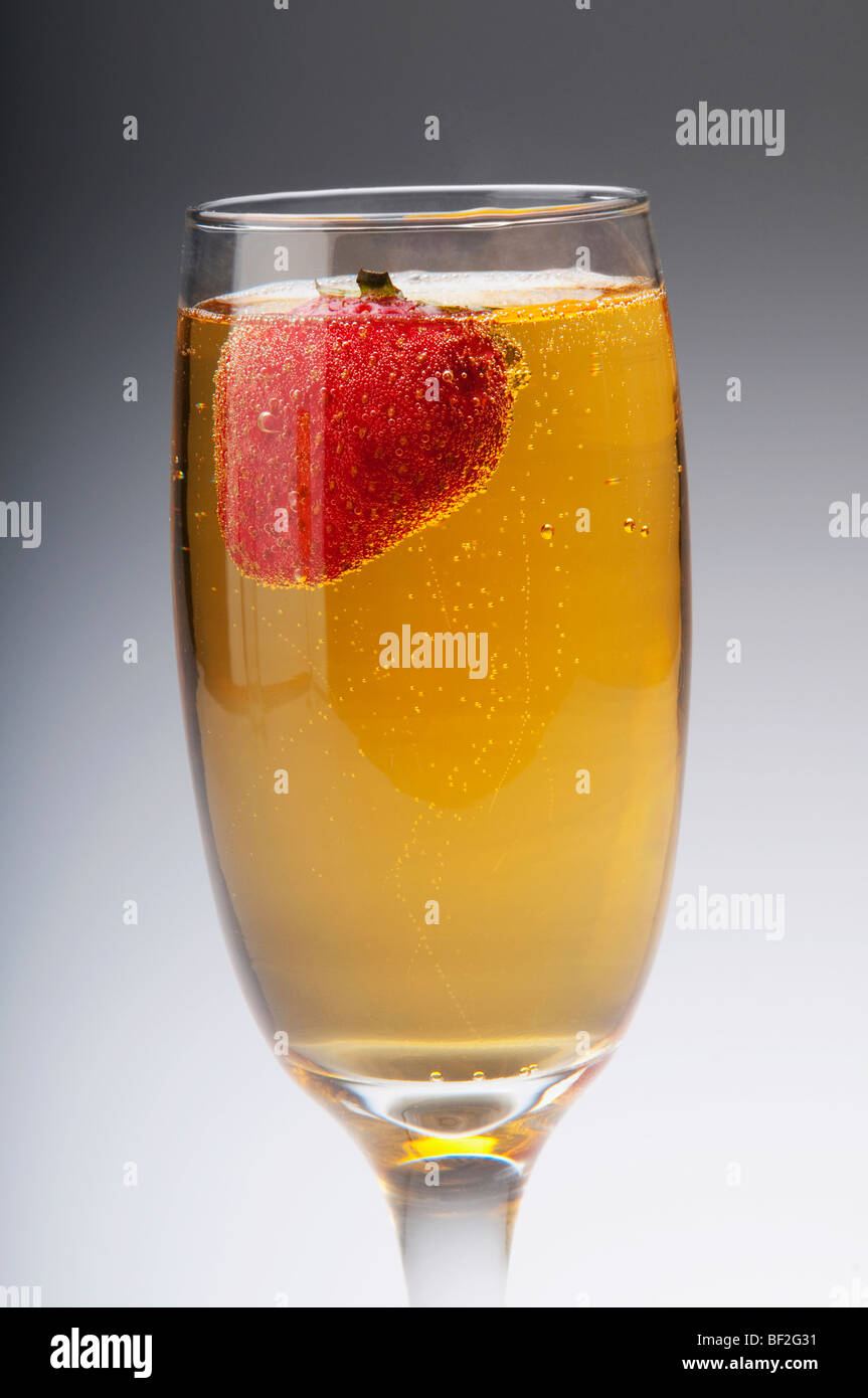 Flute stem hi-res stock photography and images - Alamy