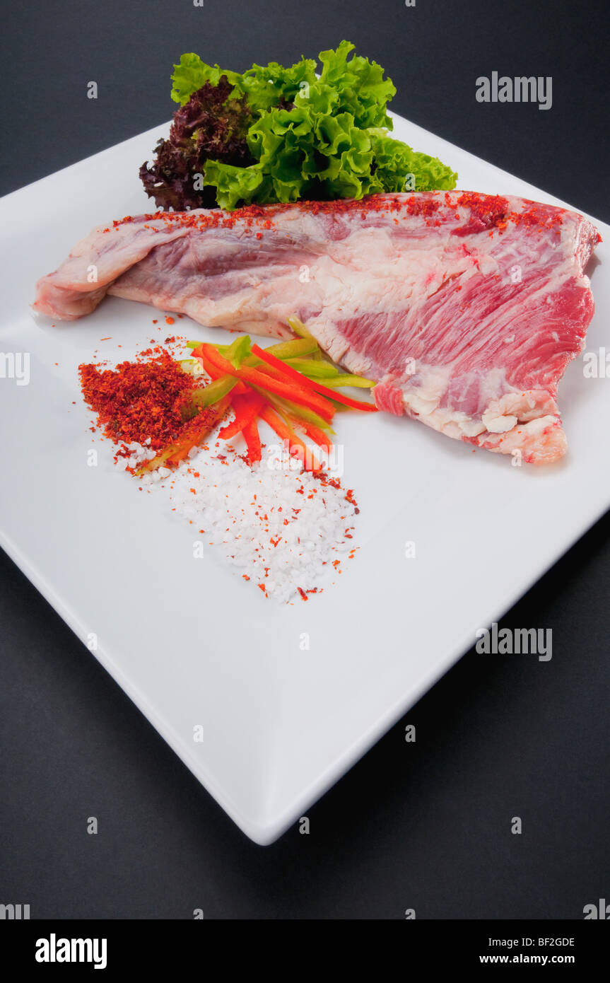 Ground red hi-res stock photography and images - Alamy