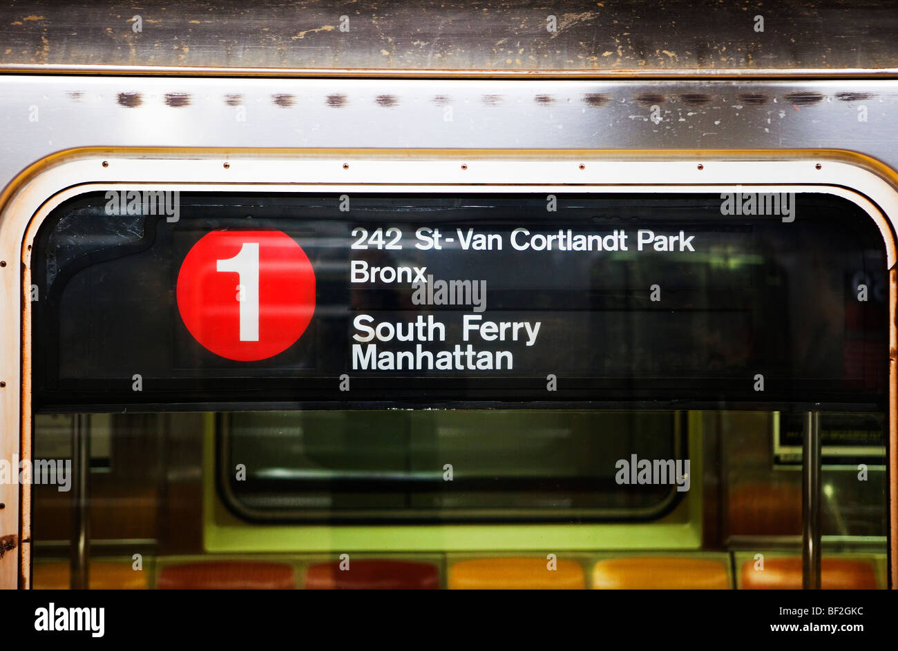 Train new york subway line hi-res stock photography and images - Alamy