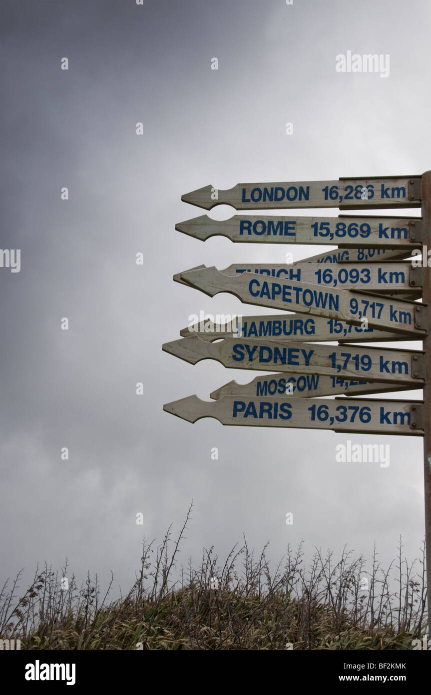 Sign Post At Tauranga Bay, New Zealand Stock Photo - Alamy