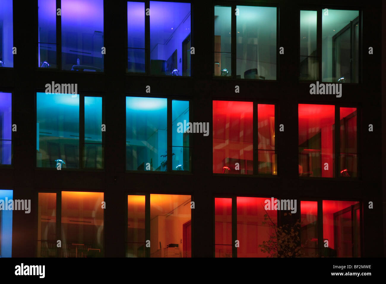 Tayler hi-res stock photography and images - Alamy