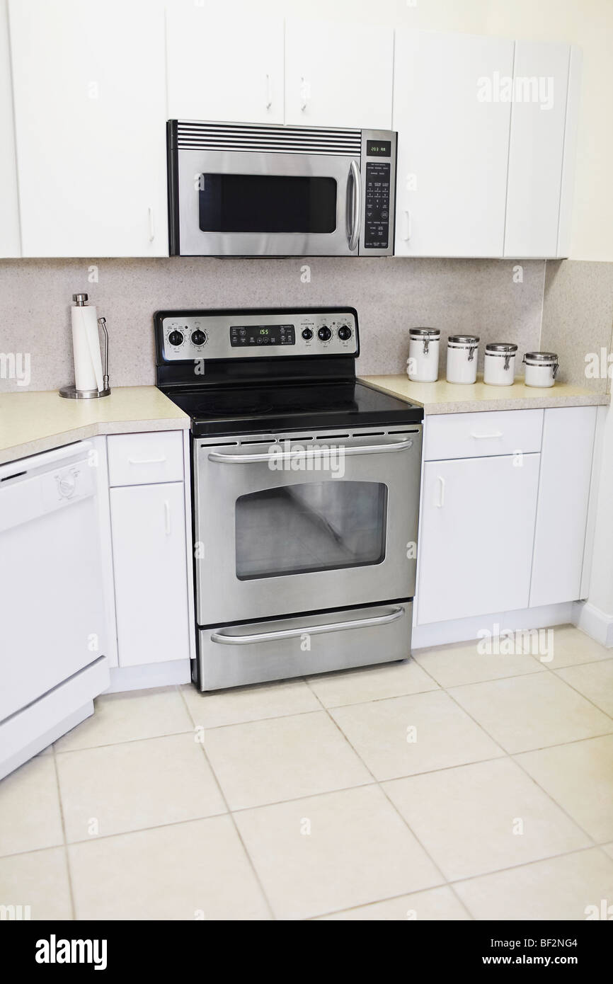 Kitchen counter stock photos hi-res stock photography and images - Alamy