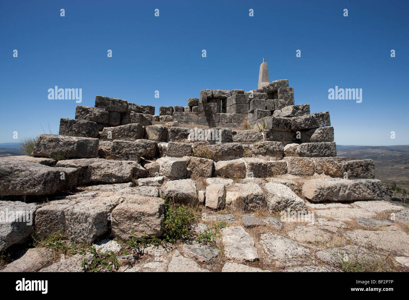 Portugal, Sortelha Fortress, Castelo de Sortelha Stock Photo - Alamy