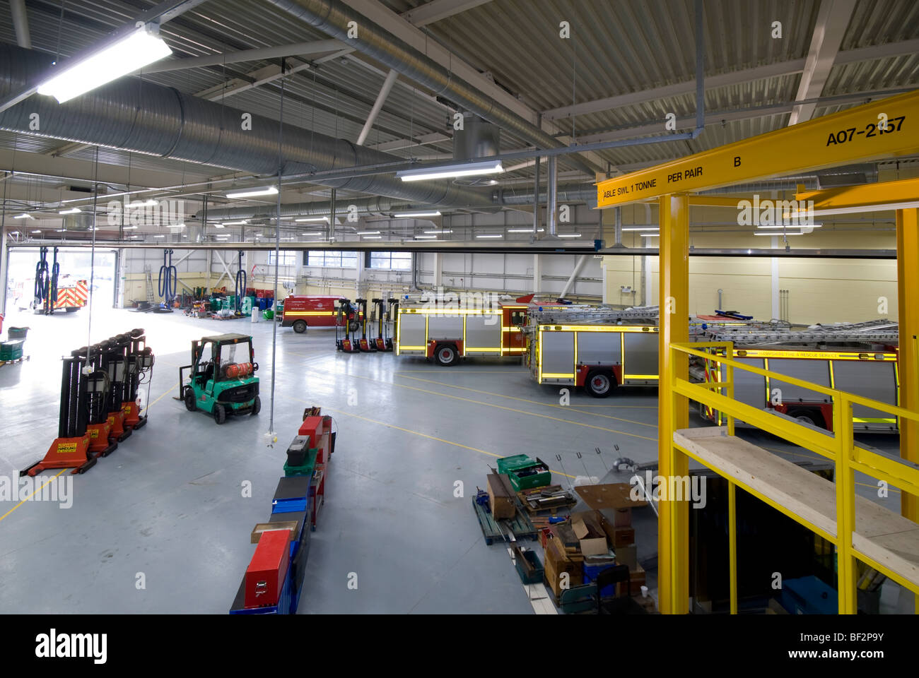 Inside uk fire station hi-res stock photography and images - Alamy