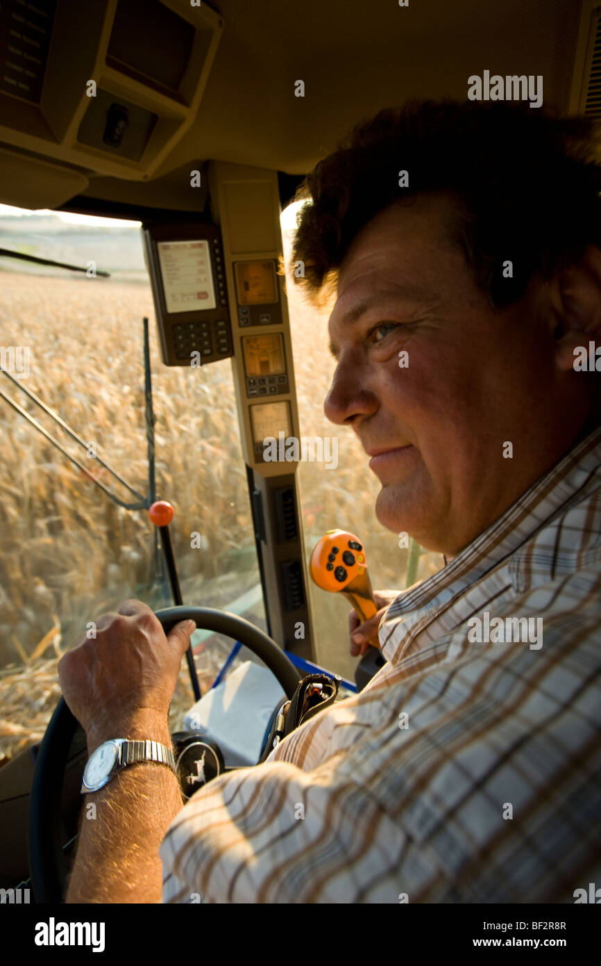 Grain yield monitor hi-res stock photography and images - Alamy