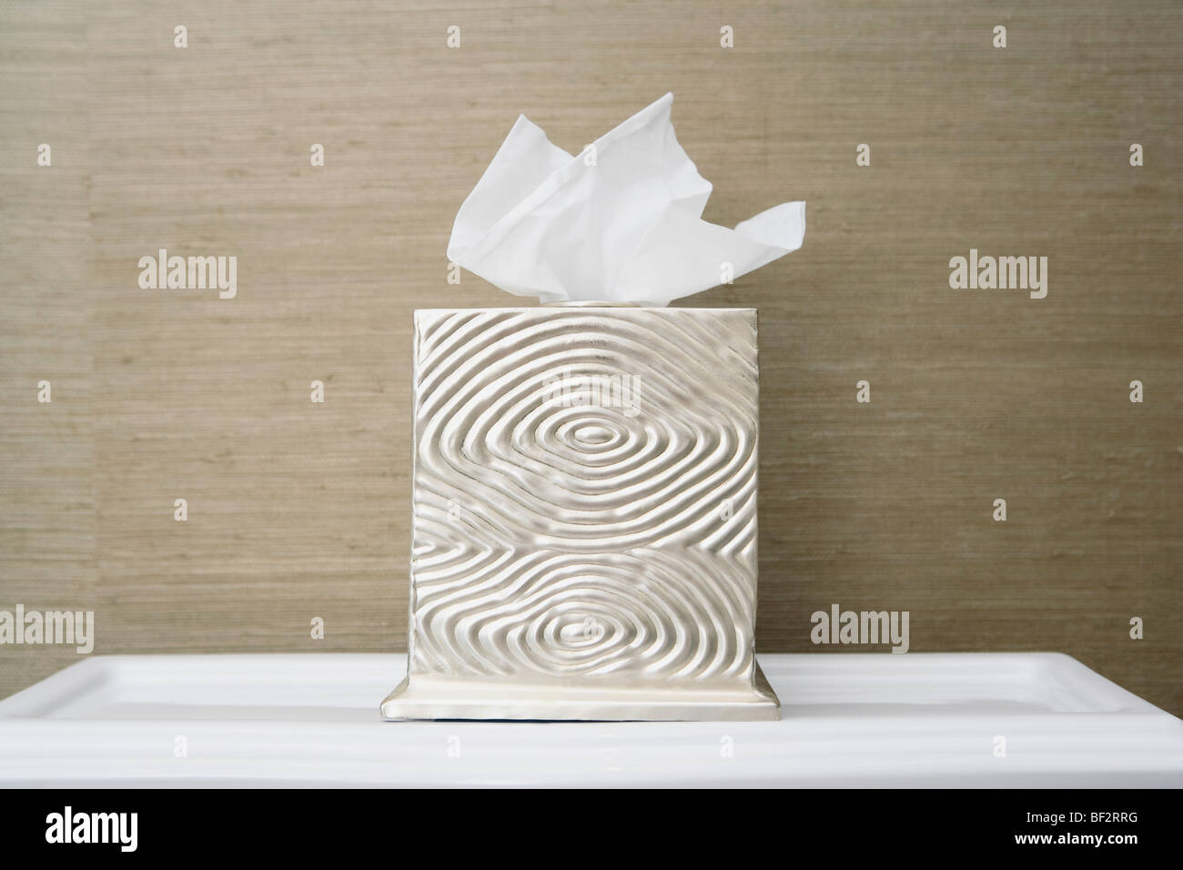 Tissue paper hygiene hi-res stock photography and images - Alamy